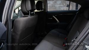 Серый Тойота Авенсис 2012 в Таллин, объемом двигателя 1.80 л и пробегом 162 тыс. км за 8000 €, фото 8 на AUTOMOTO.COM.LV