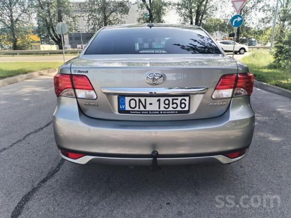 Pelēks Toyota Avensis 2012 Rīga, ar dzinēja tilpumu 2.00 L un nobraukumu 258 tūkst. km par 5950 €, foto 5 vietnē AUTOMOTO.COM.LV