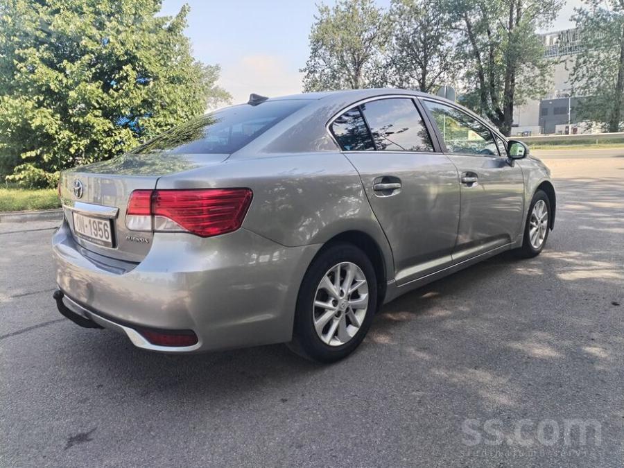Pelēks Toyota Avensis 2012 Rīga, ar dzinēja tilpumu 2.00 L un nobraukumu 258 tūkst. km par 5950 €, foto 7 vietnē AUTOMOTO.COM.LV