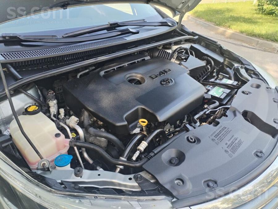 Pelēks Toyota Avensis 2012 Rīga, ar dzinēja tilpumu 2.00 L un nobraukumu 258 tūkst. km par 5950 €, foto 12 vietnē AUTOMOTO.COM.LV