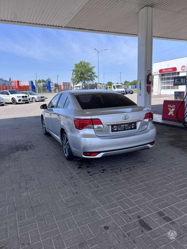 Pelēks Toyota Avensis 2012 Ukmergė, ar dzinēja tilpumu 1.80 L un nobraukumu 250 tūkst. km par 7500 €, foto 3 vietnē AUTOMOTO.COM.LV