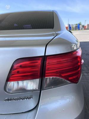 Pelēks Toyota Avensis 2012 Ukmergė, ar dzinēja tilpumu 1.80 L un nobraukumu 250 tūkst. km par 7500 €, foto 24 vietnē AUTOMOTO.COM.LV