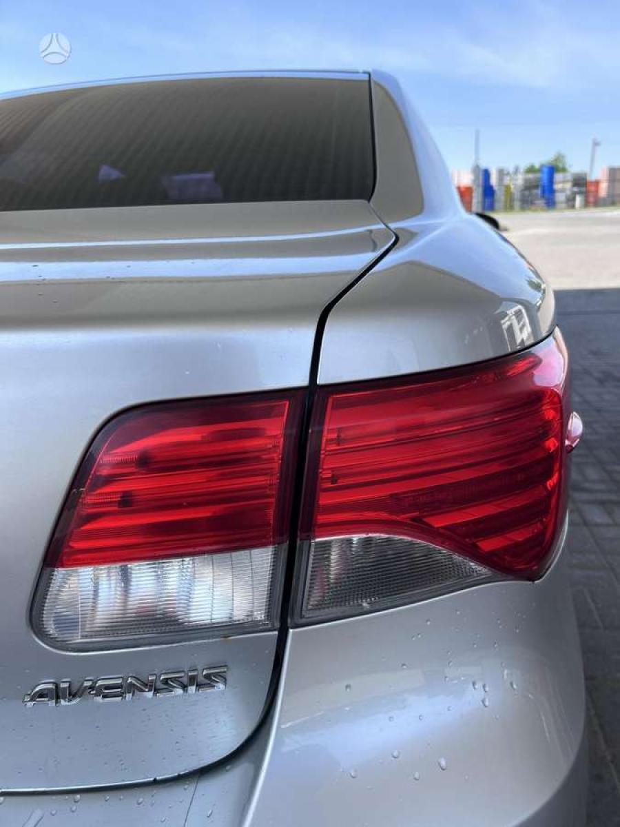Pelēks Toyota Avensis 2012 Ukmergė, ar dzinēja tilpumu 1.80 L un nobraukumu 250 tūkst. km par 7500 €, foto 24 vietnē AUTOMOTO.COM.LV