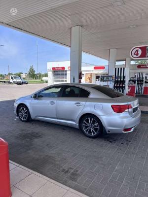 Pelēks Toyota Avensis 2012 Ukmergė, ar dzinēja tilpumu 1.80 L un nobraukumu 250 tūkst. km par 7500 €, foto 26 vietnē AUTOMOTO.COM.LV