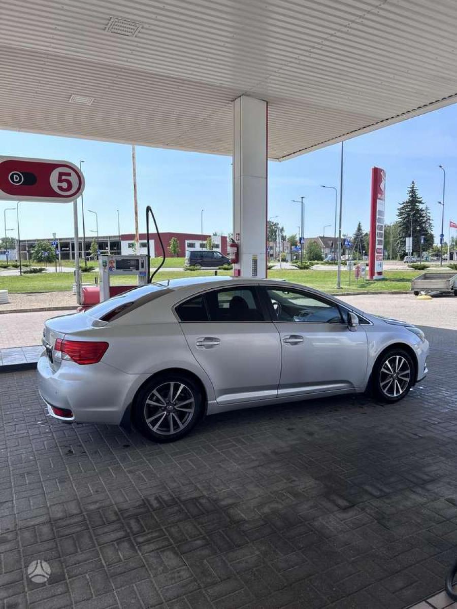 Pelēks Toyota Avensis 2012 Ukmergė, ar dzinēja tilpumu 1.80 L un nobraukumu 250 tūkst. km par 7500 €, foto 29 vietnē AUTOMOTO.COM.LV