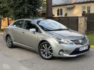 Pelēks Toyota Avensis 2012 Alīta, ar dzinēja tilpumu 2.00 L un nobraukumu 366 tūkst. km par 4350 €, foto 10 vietnē AUTOMOTO.COM.LV