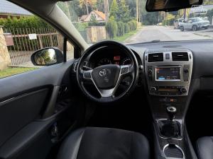 Pelēks Toyota Avensis 2012 Alīta, ar dzinēja tilpumu 2.00 L un nobraukumu 366 tūkst. km par 4350 €, foto 20 vietnē AUTOMOTO.COM.LV