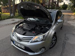 Pelēks Toyota Avensis 2012 Alīta, ar dzinēja tilpumu 2.00 L un nobraukumu 366 tūkst. km par 4350 €, foto 24 vietnē AUTOMOTO.COM.LV