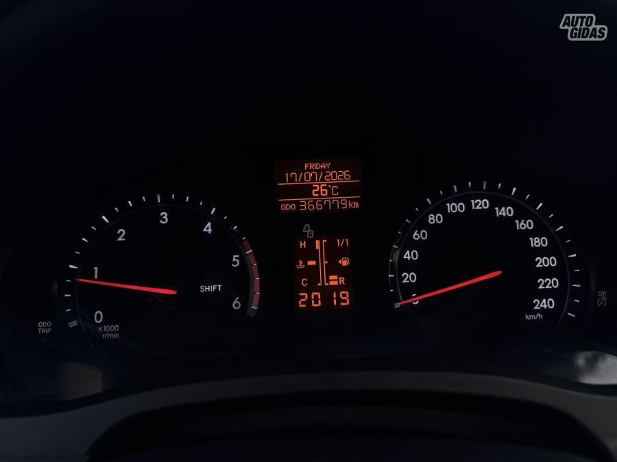 Pelēks Toyota Avensis 2012 Alīta, ar dzinēja tilpumu 2.00 L un nobraukumu 366 tūkst. km par 4350 €, foto 26 vietnē AUTOMOTO.COM.LV