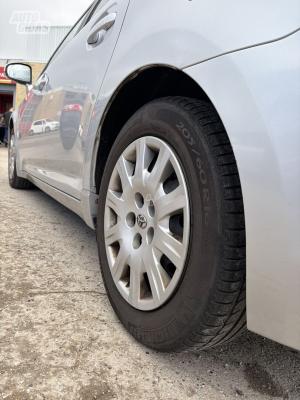 Grey Toyota Avensis 2012 in Vilnius, with an engine capacity of 2.00 L and mileage of 51 thousand km for 6999 €, photo 9 on AUTOMOTO.COM.LV