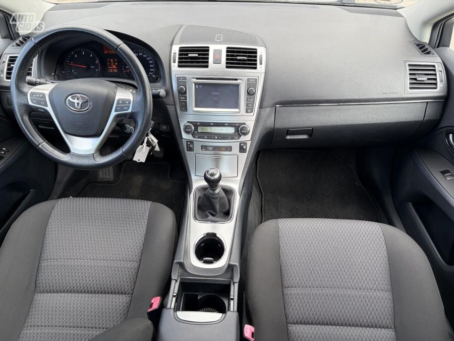 Grey Toyota Avensis 2012 in Vilnius, with an engine capacity of 2.00 L and mileage of 51 thousand km for 6999 €, photo 12 on AUTOMOTO.COM.LV