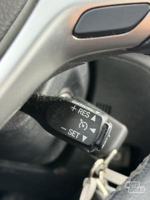 Grey Toyota Avensis 2012 in Vilnius, with an engine capacity of 2.00 L and mileage of 51 thousand km for 6999 €, photo 17 on AUTOMOTO.COM.LV