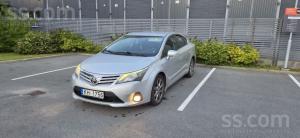 Grey Toyota Avensis 2012 in Riga, with an engine capacity of 2.20 L and mileage of 400 thousand km for 3290 €, photo  on AUTOMOTO.COM.LV