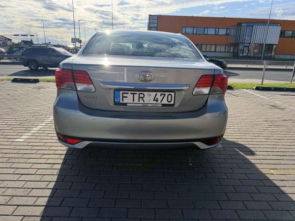 Серый Тойота Авенсис 2012 в Вильнюс, объемом двигателя 1.60 л и пробегом 302 тыс. км за 3200 €, фото 3 на AUTOMOTO.COM.LV