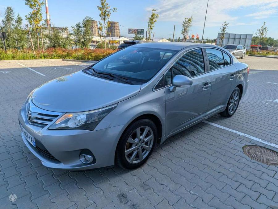 Серый Тойота Авенсис 2012 в Вильнюс, объемом двигателя 2.00 л и пробегом 253 тыс. км за 5300 €, фото 6 на AUTOMOTO.COM.LV