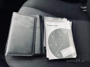 Grey Toyota Avensis 2012 in Tallinn, with an engine capacity of 2.00 L and mileage of 250 thousand km for 5390 €, photo 19 on AUTOMOTO.COM.LV