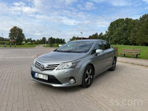 Серый Тойота Авенсис 2012 в Тукумс, объемом двигателя 1.80 л и пробегом 186 тыс. км за 5700 €, фото  на AUTOMOTO.COM.LV