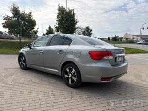 Серый Тойота Авенсис 2012 в Тукумс, объемом двигателя 1.80 л и пробегом 186 тыс. км за 5700 €, фото 4 на AUTOMOTO.COM.LV