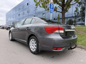 Pelēks Toyota Avensis 2012 Panevēža, ar dzinēja tilpumu 2.00 L un nobraukumu 234 tūkst. km par 3250 €, foto 9 vietnē AUTOMOTO.COM.LV