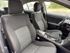 Pelēks Toyota Avensis 2012 Panevēža, ar dzinēja tilpumu 2.00 L un nobraukumu 234 tūkst. km par 3250 €, foto 29 vietnē AUTOMOTO.COM.LV