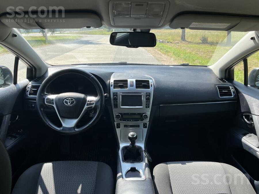 Pelēks Toyota Avensis 2012 Madona, ar dzinēja tilpumu 1.80 L un nobraukumu 285 tūkst. km par 4000 €, foto 5 vietnē AUTOMOTO.COM.LV