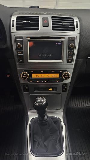 Серый Тойота Авенсис 2013 в Таллин, объемом двигателя 2.00 л и пробегом 112 тыс. км за 8700 €, фото 11 на AUTOMOTO.COM.LV
