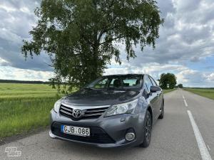 Grey Toyota Avensis 2013 in Vilnius, with an engine capacity of 2.00 L and mileage of 411 thousand km for 4700 €, photo 4 on AUTOMOTO.COM.LV