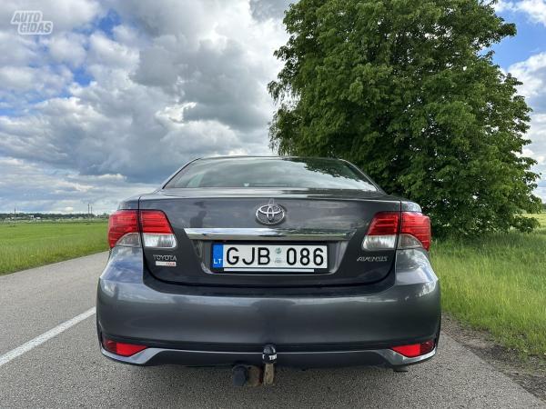 Pelēks Toyota Avensis 2013 Viļņa, ar dzinēja tilpumu 2.00 L un nobraukumu 411 tūkst. km par 4700 €, foto 6 vietnē AUTOMOTO.COM.LV