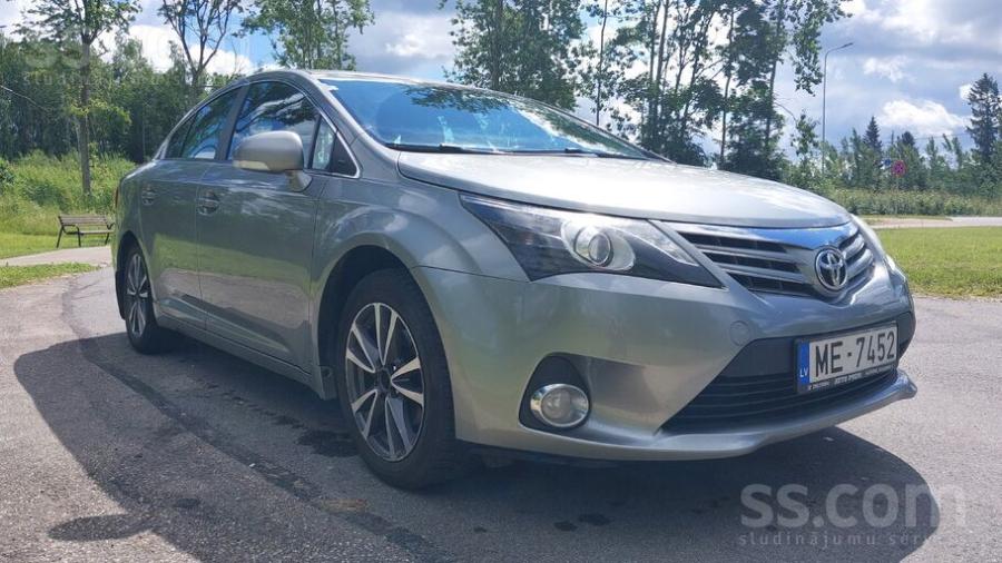 Grey Toyota Avensis 2013 in Aluksne, with an engine capacity of 1.80 L and mileage of 0 thousand km for 3750 €, photo 3 on AUTOMOTO.COM.LV