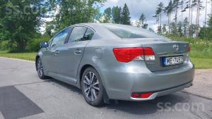 Grey Toyota Avensis 2013 in Aluksne, with an engine capacity of 1.80 L and mileage of 0 thousand km for 3750 €, photo 8 on AUTOMOTO.COM.LV
