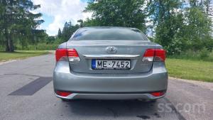 Grey Toyota Avensis 2013 in Aluksne, with an engine capacity of 1.80 L and mileage of 0 thousand km for 3750 €, photo 9 on AUTOMOTO.COM.LV