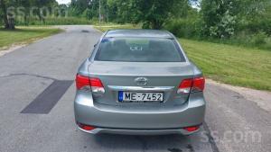 Grey Toyota Avensis 2013 in Aluksne, with an engine capacity of 1.80 L and mileage of 0 thousand km for 3750 €, photo 10 on AUTOMOTO.COM.LV