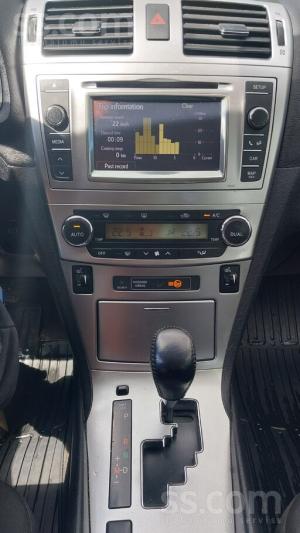 Grey Toyota Avensis 2013 in Aluksne, with an engine capacity of 1.80 L and mileage of 0 thousand km for 3750 €, photo 20 on AUTOMOTO.COM.LV
