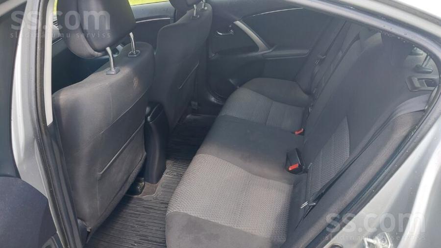 Grey Toyota Avensis 2013 in Aluksne, with an engine capacity of 1.80 L and mileage of 0 thousand km for 3750 €, photo 25 on AUTOMOTO.COM.LV