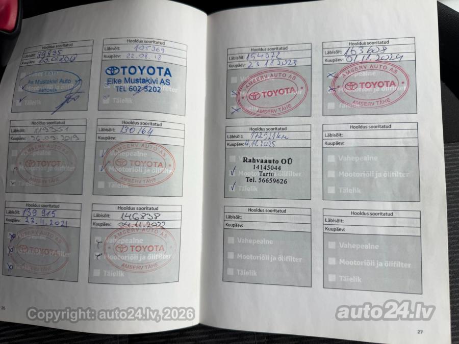 Серый Тойота Авенсис 2013 в Тарту, объемом двигателя 1.80 л и пробегом 180 тыс. км за 8500 €, фото 9 на AUTOMOTO.COM.LV