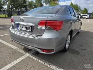 Grey Toyota Avensis 2013 in Kaunas, with an engine capacity of 2.00 L and mileage of 213 thousand km for 9650 €, photo 13 on AUTOMOTO.COM.LV