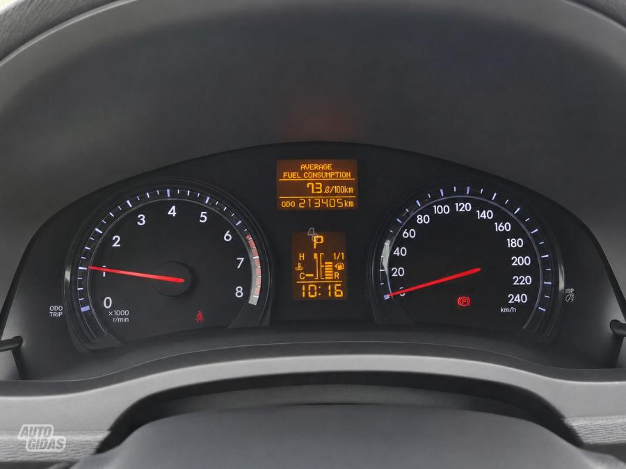 Grey Toyota Avensis 2013 in Kaunas, with an engine capacity of 2.00 L and mileage of 213 thousand km for 9650 €, photo 28 on AUTOMOTO.COM.LV