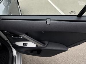 Grey Toyota Avensis 2013 in Kaunas, with an engine capacity of 2.00 L and mileage of 213 thousand km for 9550 €, photo 21 on AUTOMOTO.COM.LV