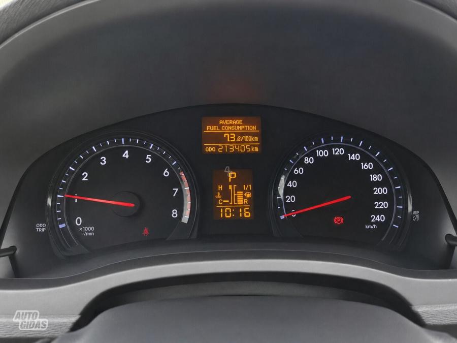 Grey Toyota Avensis 2013 in Kaunas, with an engine capacity of 2.00 L and mileage of 213 thousand km for 9550 €, photo 28 on AUTOMOTO.COM.LV