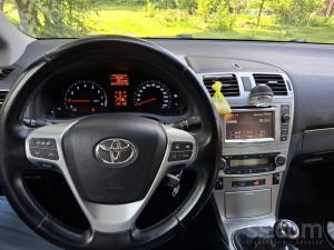 Pelēks Toyota Avensis 2013 Rīga, ar dzinēja tilpumu 1.80 L un nobraukumu 255 tūkst. km par 7800 €, foto 7 vietnē AUTOMOTO.COM.LV