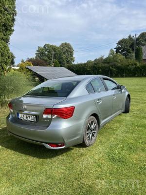 Grey Toyota Avensis 2013 in Valmiera, with an engine capacity of 2.00 L and mileage of 207 thousand km for 5790 €, photo 4 on AUTOMOTO.COM.LV