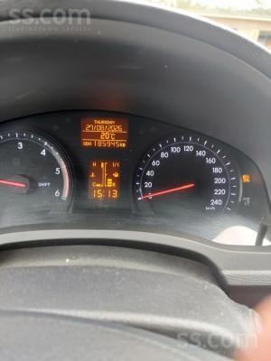 Pelēks Toyota Avensis 2013 Jēkabpils, ar dzinēja tilpumu 2.00 L un nobraukumu 186 tūkst. km par 5050 €, foto 7 vietnē AUTOMOTO.COM.LV
