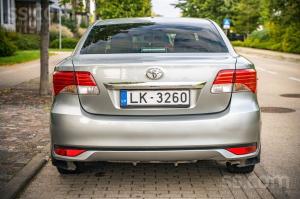 Pelēks Toyota Avensis 2013 Rīga, ar dzinēja tilpumu 2.00 L un nobraukumu 187 tūkst. km par 2990 €, foto 6 vietnē AUTOMOTO.COM.LV