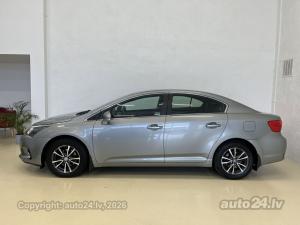 Pelēks Toyota Avensis 2014 Rakvere, ar dzinēja tilpumu 1.80 L un nobraukumu 131 tūkst. km par 9490 €, foto 3 vietnē AUTOMOTO.COM.LV