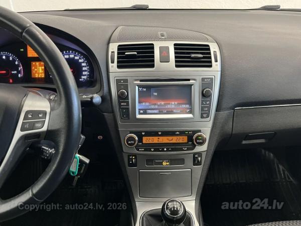 Серый Тойота Авенсис 2014 в Раквере, объемом двигателя 1.80 л и пробегом 131 тыс. км за 9490 €, фото 11 на AUTOMOTO.COM.LV