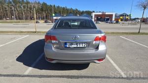 Pelēks Toyota Avensis 2014 Rīga, ar dzinēja tilpumu 2.00 L un nobraukumu 417 tūkst. km par 3300 €, foto 7 vietnē AUTOMOTO.COM.LV