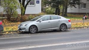 Pelēks Toyota Avensis 2014 Rīga, ar dzinēja tilpumu 2.00 L un nobraukumu 417 tūkst. km par 3000 €, foto  vietnē AUTOMOTO.COM.LV