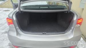 Pelēks Toyota Avensis 2014 Rīga, ar dzinēja tilpumu 2.00 L un nobraukumu 417 tūkst. km par 3000 €, foto 3 vietnē AUTOMOTO.COM.LV