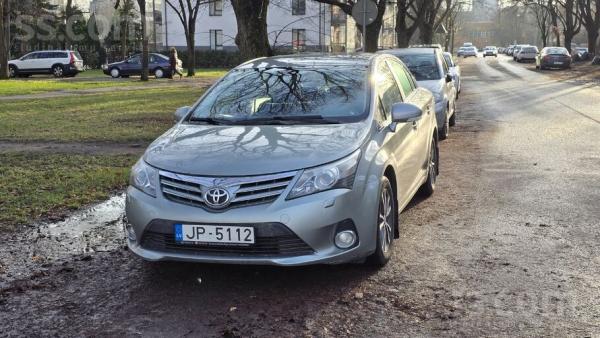 Pelēks Toyota Avensis 2014 Rīga, ar dzinēja tilpumu 2.00 L un nobraukumu 417 tūkst. km par 3000 €, foto 5 vietnē AUTOMOTO.COM.LV