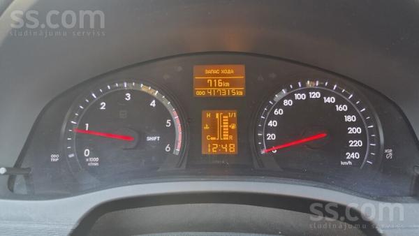Pelēks Toyota Avensis 2014 Rīga, ar dzinēja tilpumu 2.00 L un nobraukumu 417 tūkst. km par 3000 €, foto 3 vietnē AUTOMOTO.COM.LV